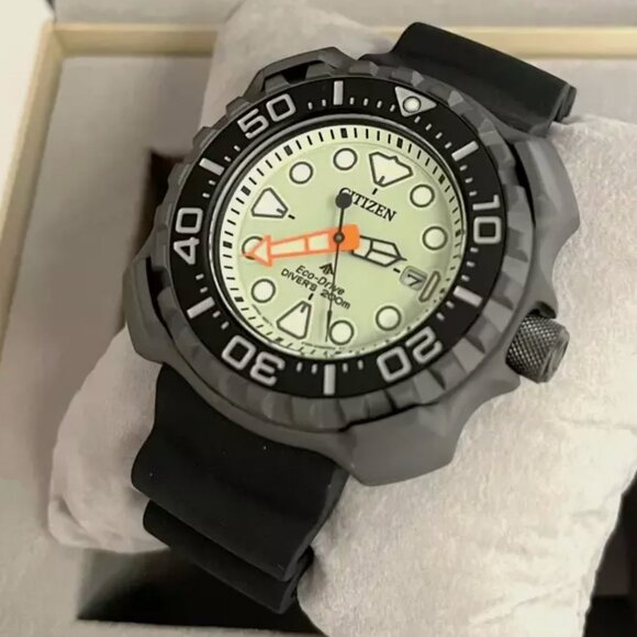 Citizen | Accessories | Citizen Promaster Titanium Dive Green Eco Watch ...